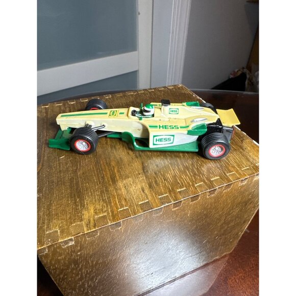 Hess | Toys | Amerada Hess 203 Toy Race Car Lr44 A76 With Battery ...